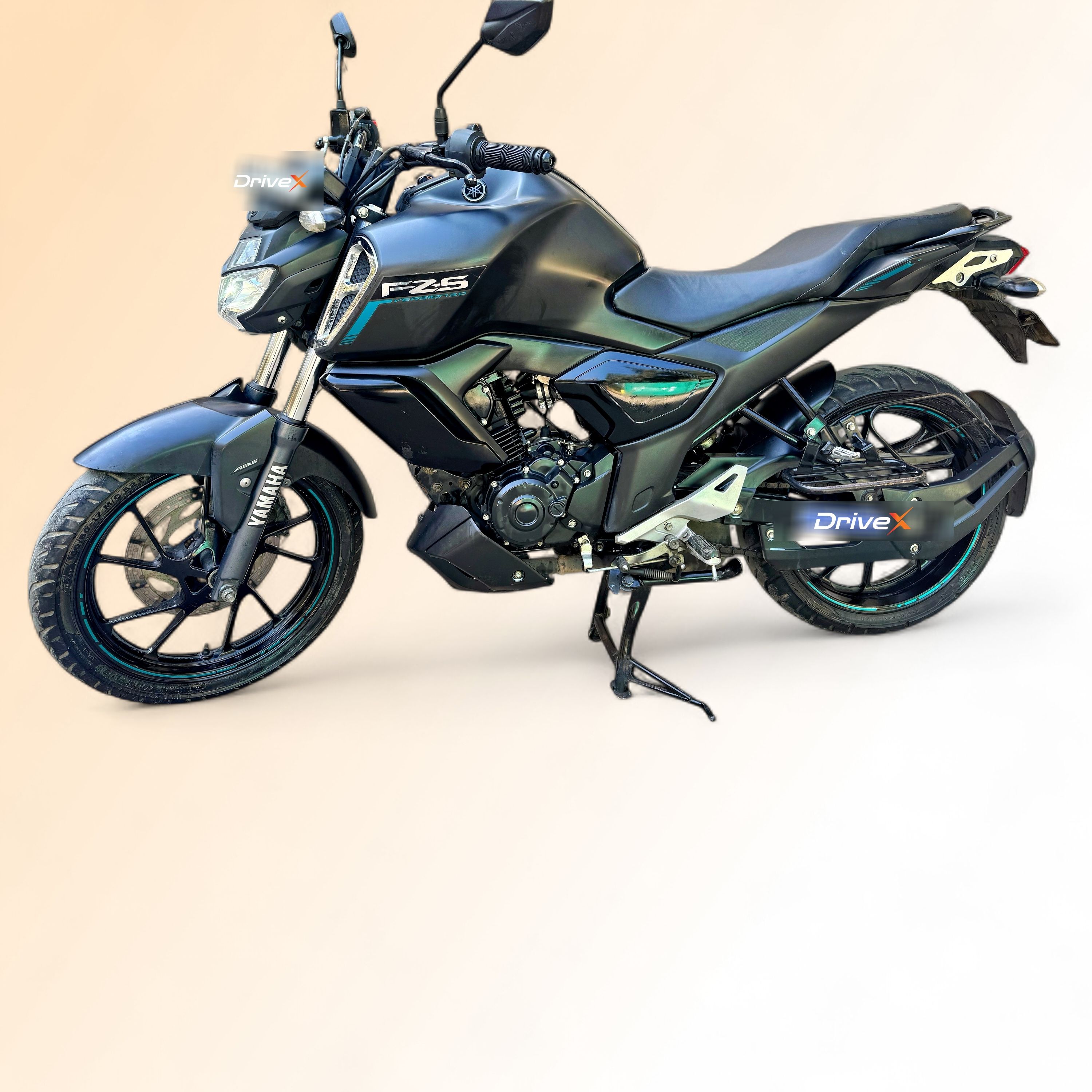 Yamaha FZS, 28,000 Kms - Pre-Owned Two Wheeler at DriveX