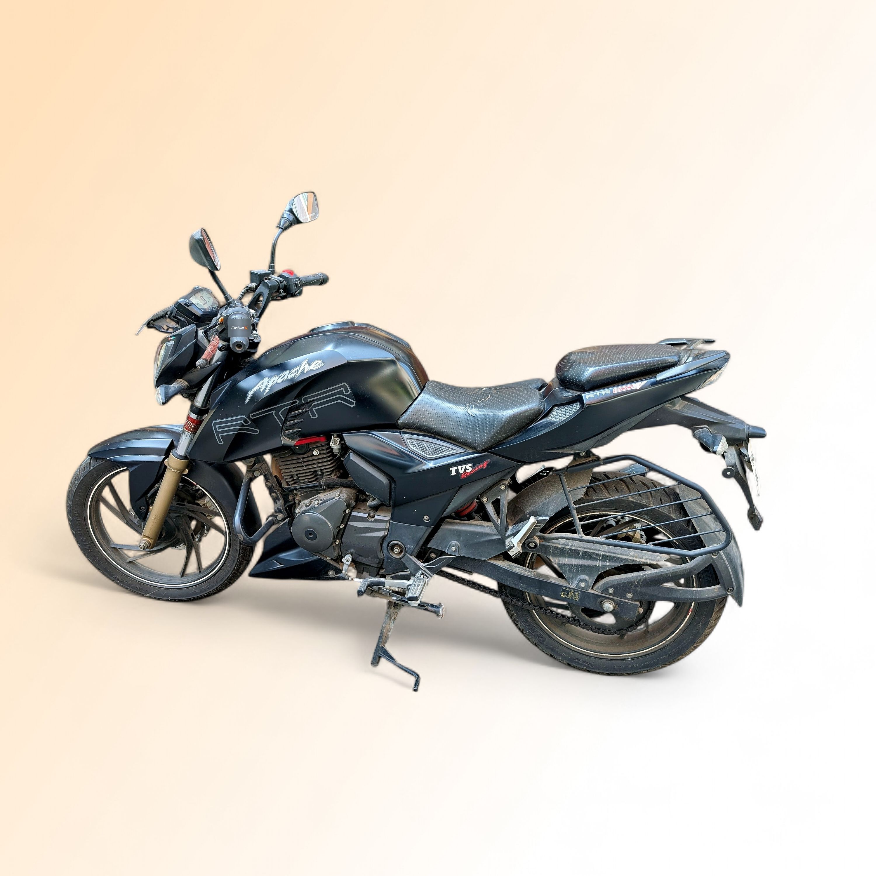 TVS Apache RTR 200 4V, 27,509 Kms - Pre-Owned Two Wheeler at DriveX