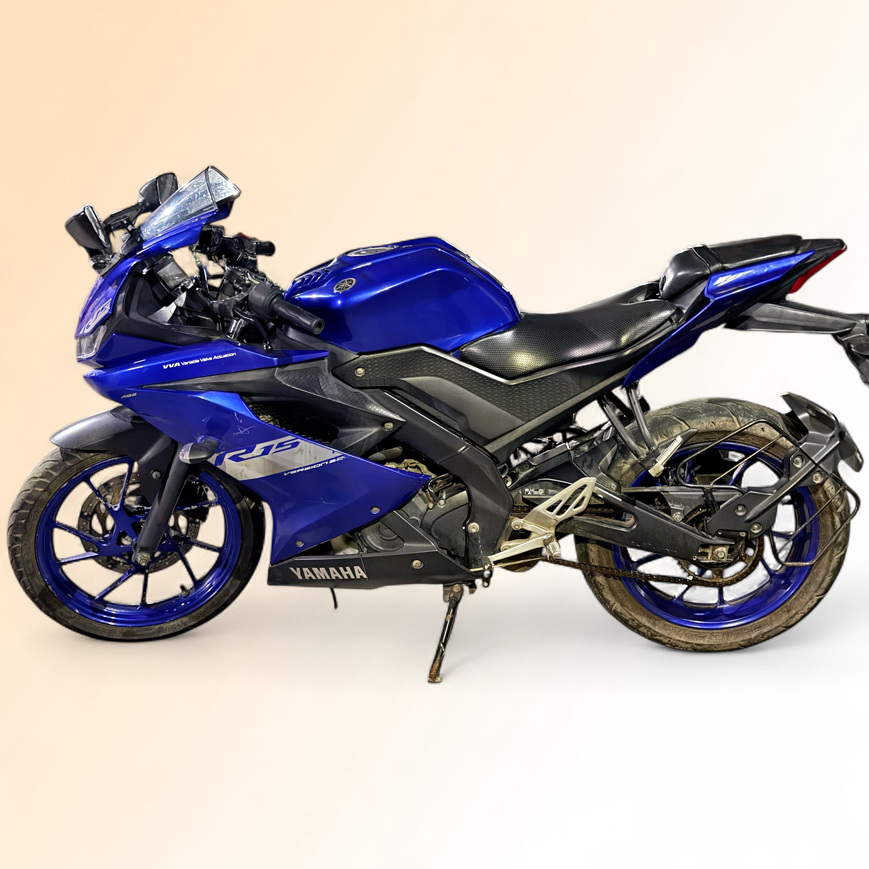 Yamaha YZF R15, 18,000 Kms - Pre-Owned Two Wheeler at DriveX