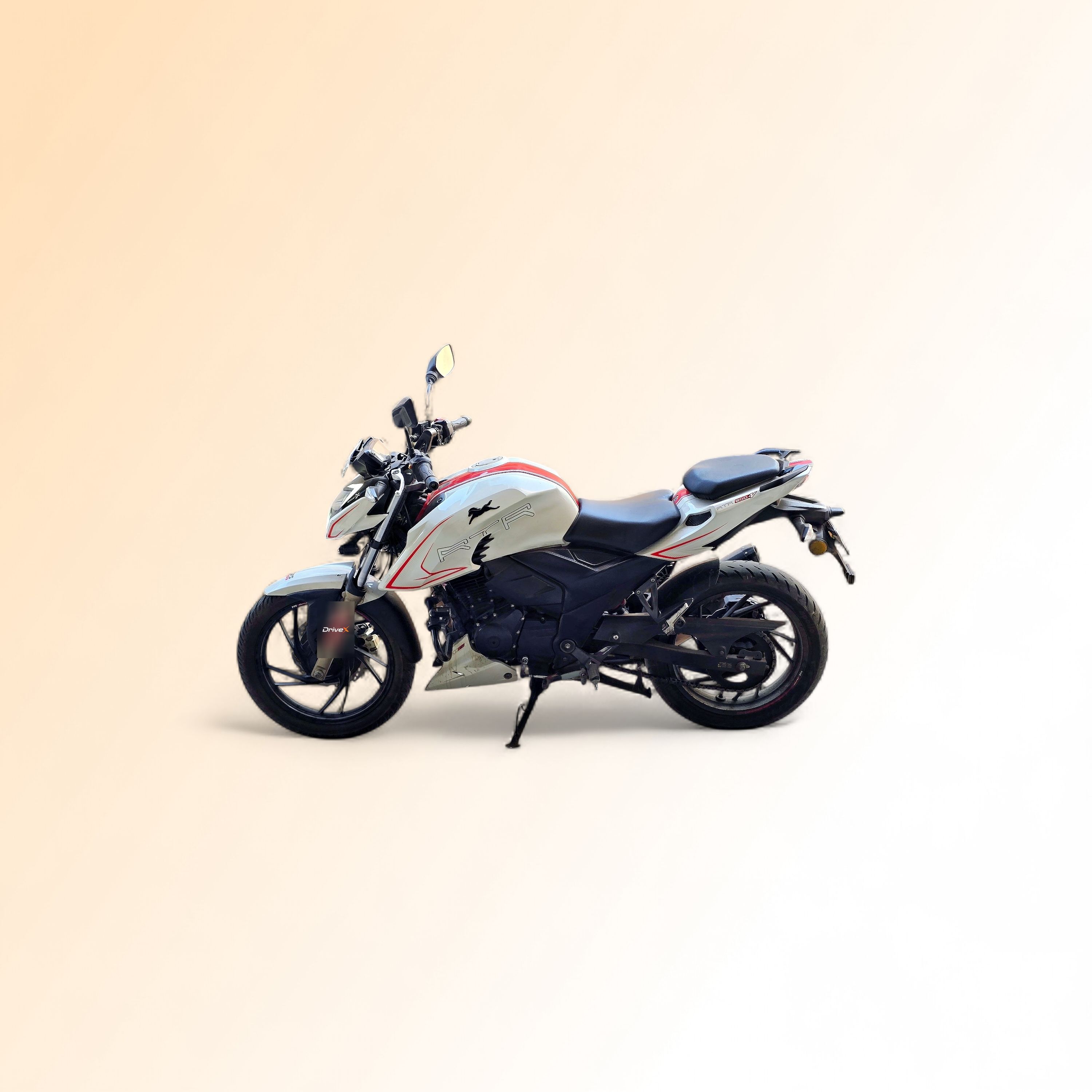 TVS Apache RTR 200 4V, 32,300 Kms - Pre-Owned Two Wheeler at DriveX