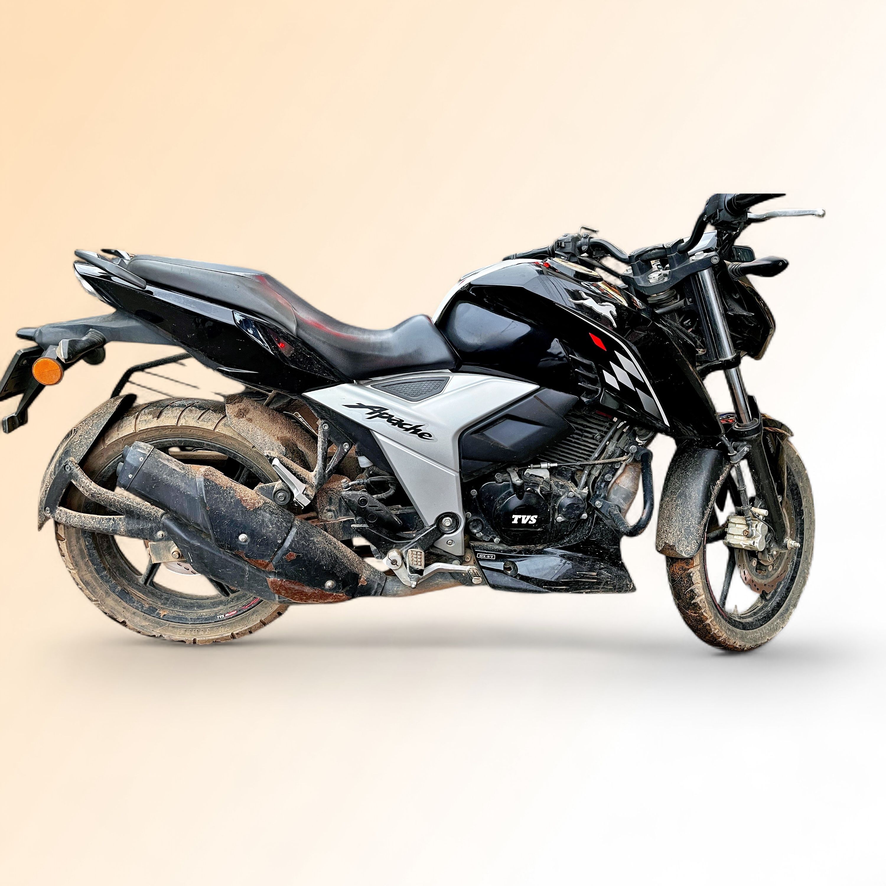 TVS Apache RTR 160 4V FI, 24,000 Kms - Pre-Owned Two Wheeler at DriveX