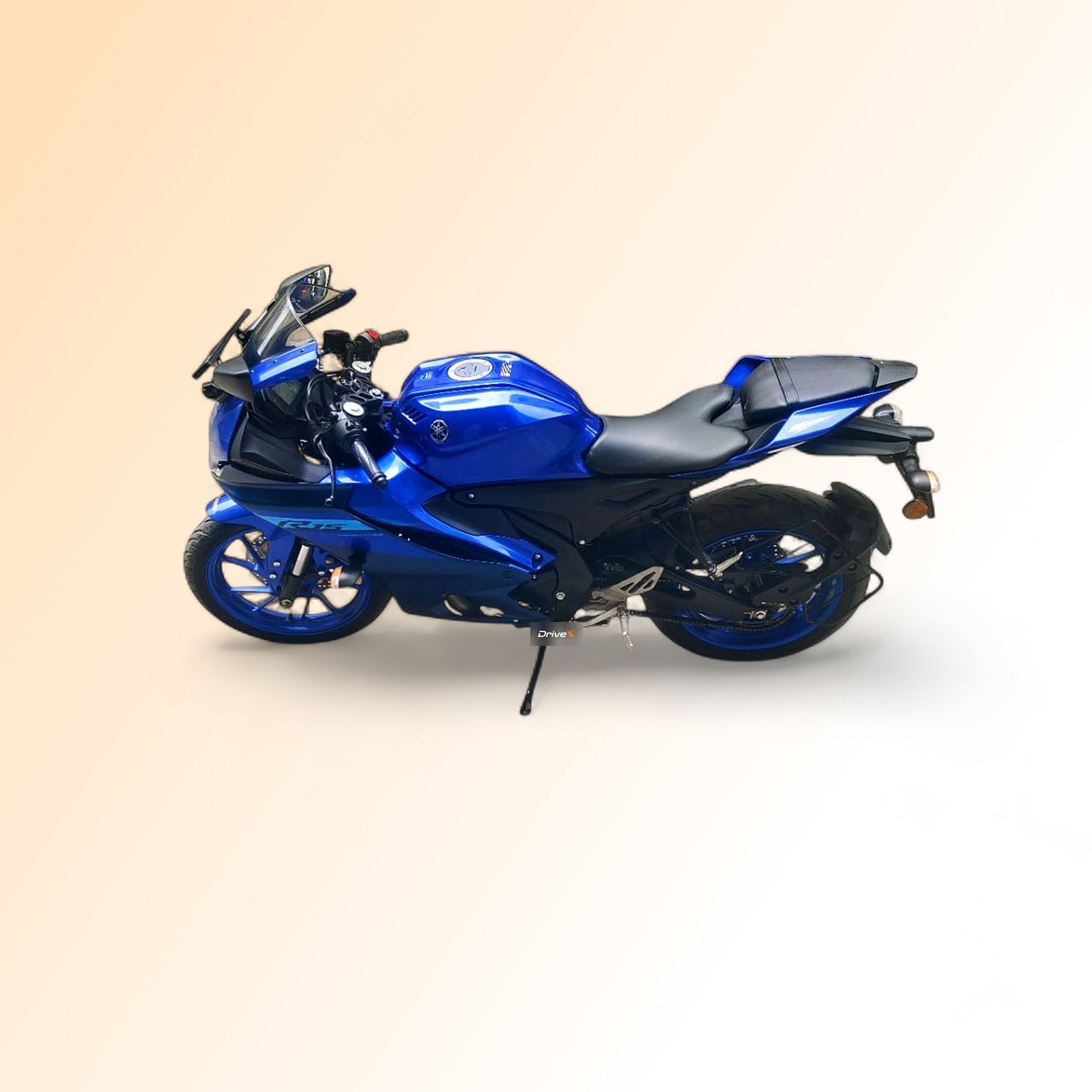Yamaha YZF R15, 3,933 Kms - Pre-Owned Two Wheeler at DriveX