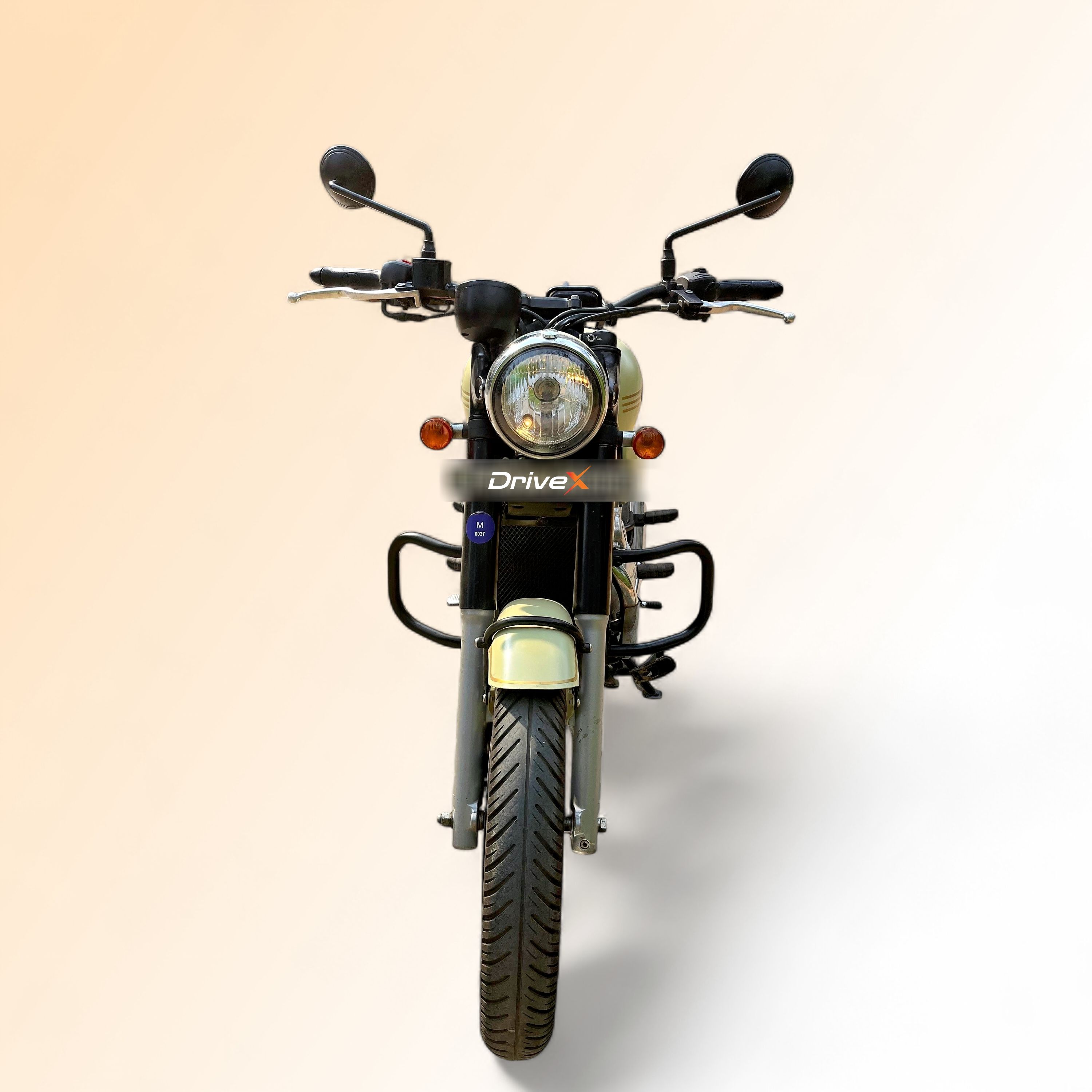 Jawa Forty Two ABS, 12,500 Kms - Pre-Owned Two Wheeler at DriveX