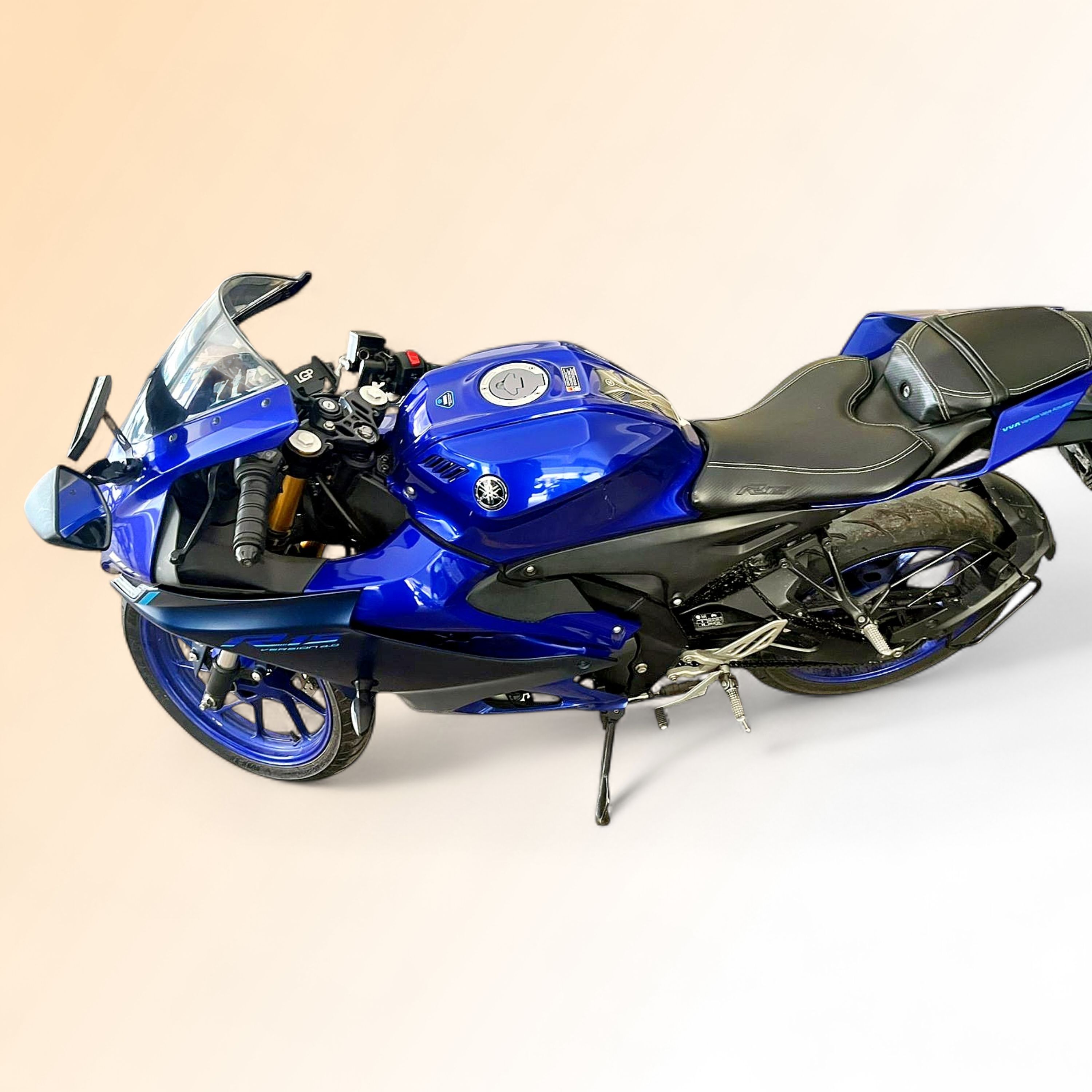 Yamaha YZF R15, 11,500 Kms - Pre-Owned Two Wheeler at DriveX