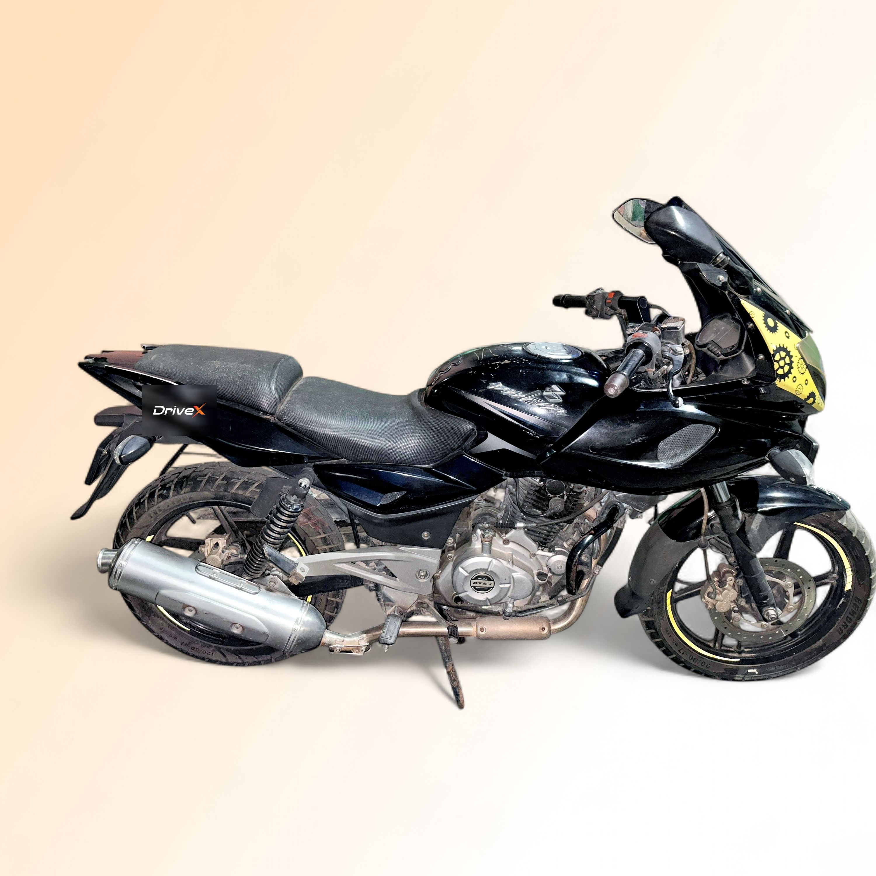 Bajaj Pulsar 220, 83,554 Kms - Pre-Owned Two Wheeler at DriveX