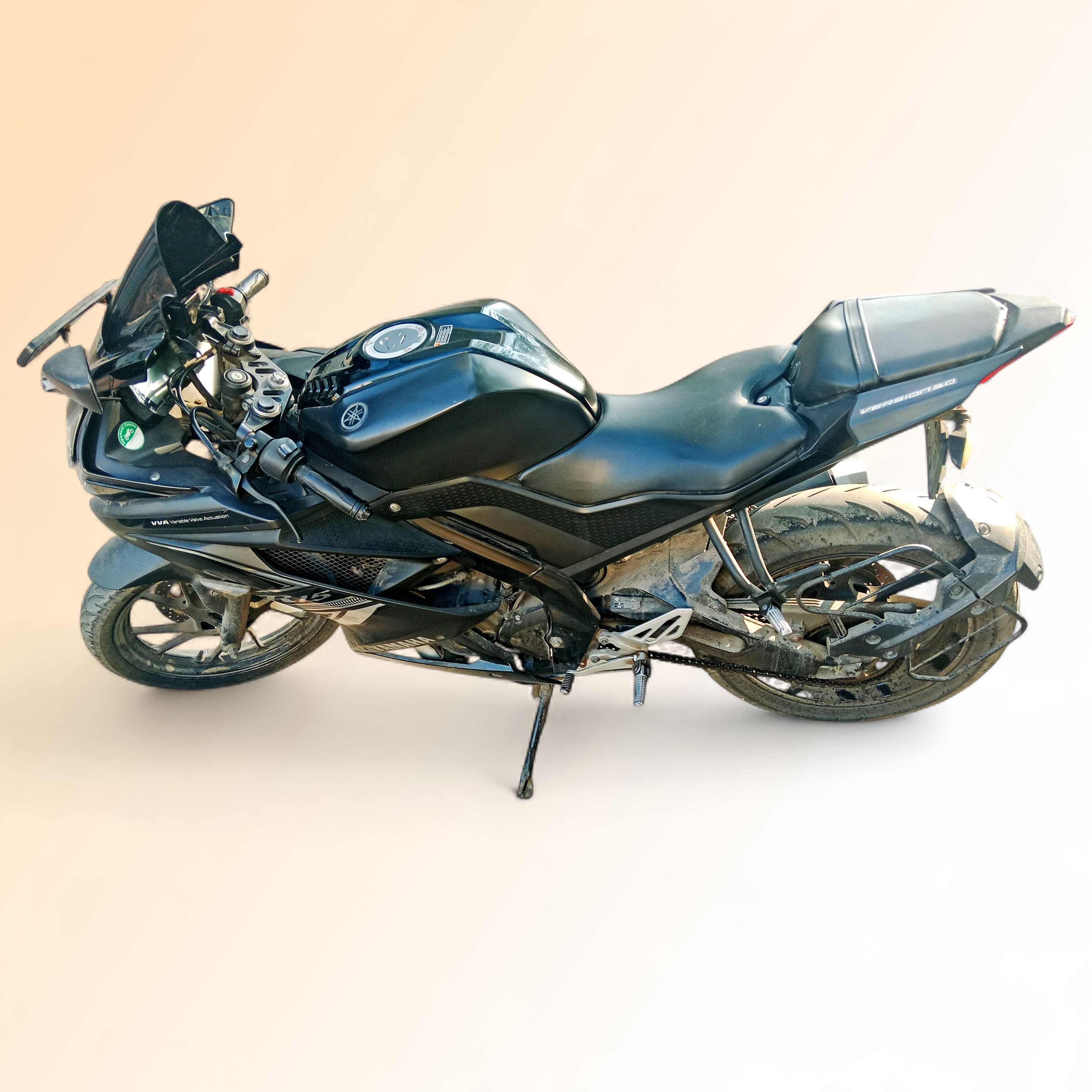 Yamaha YZF R15, 19,000 Kms - Pre-Owned Two Wheeler at DriveX