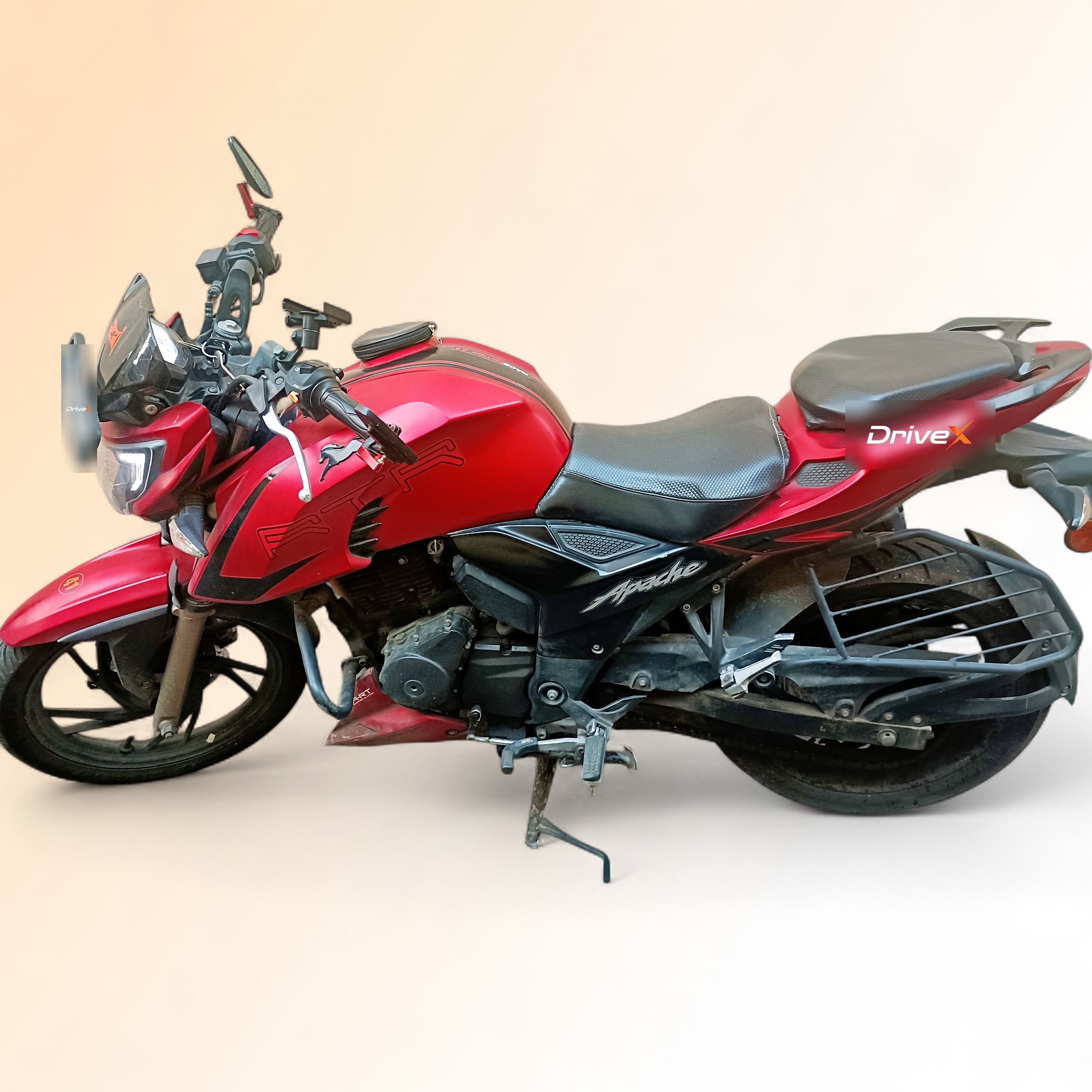 TVS Apache RTR 200 4V, 35,000 Kms - Pre-Owned Two Wheeler at DriveX