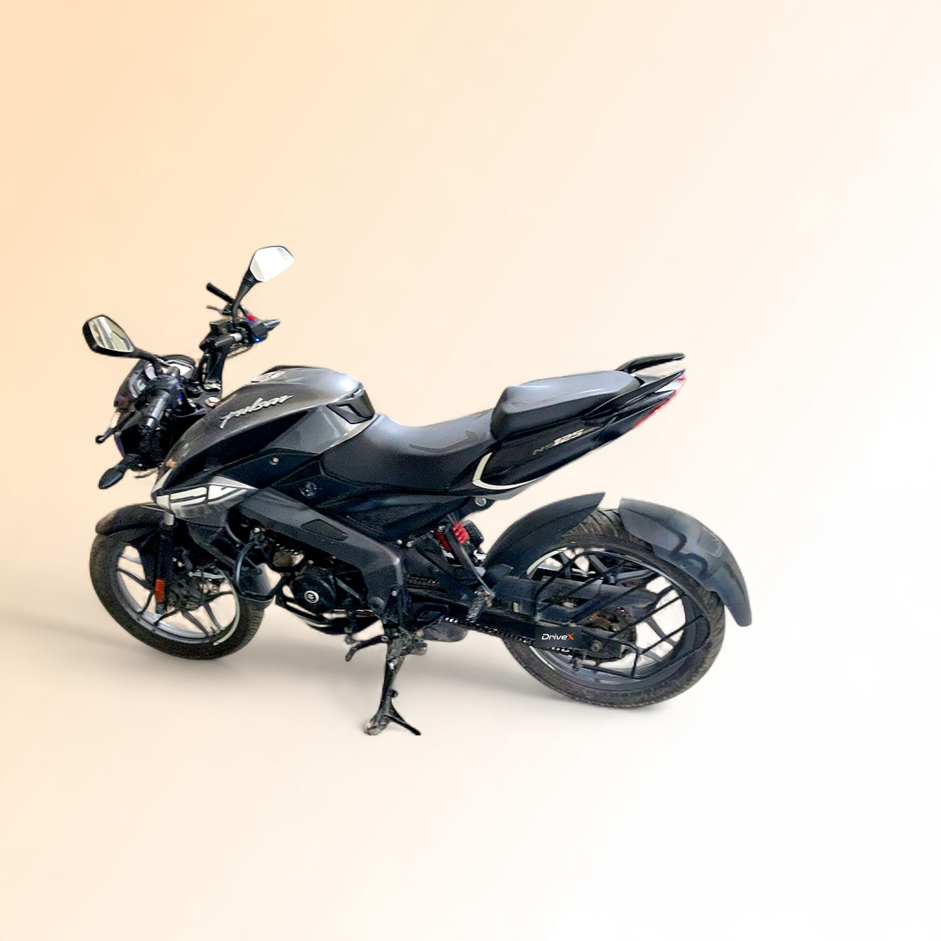 Bajaj Pulsar NS 125, 12,000 Kms - Pre-Owned Two Wheeler at DriveX