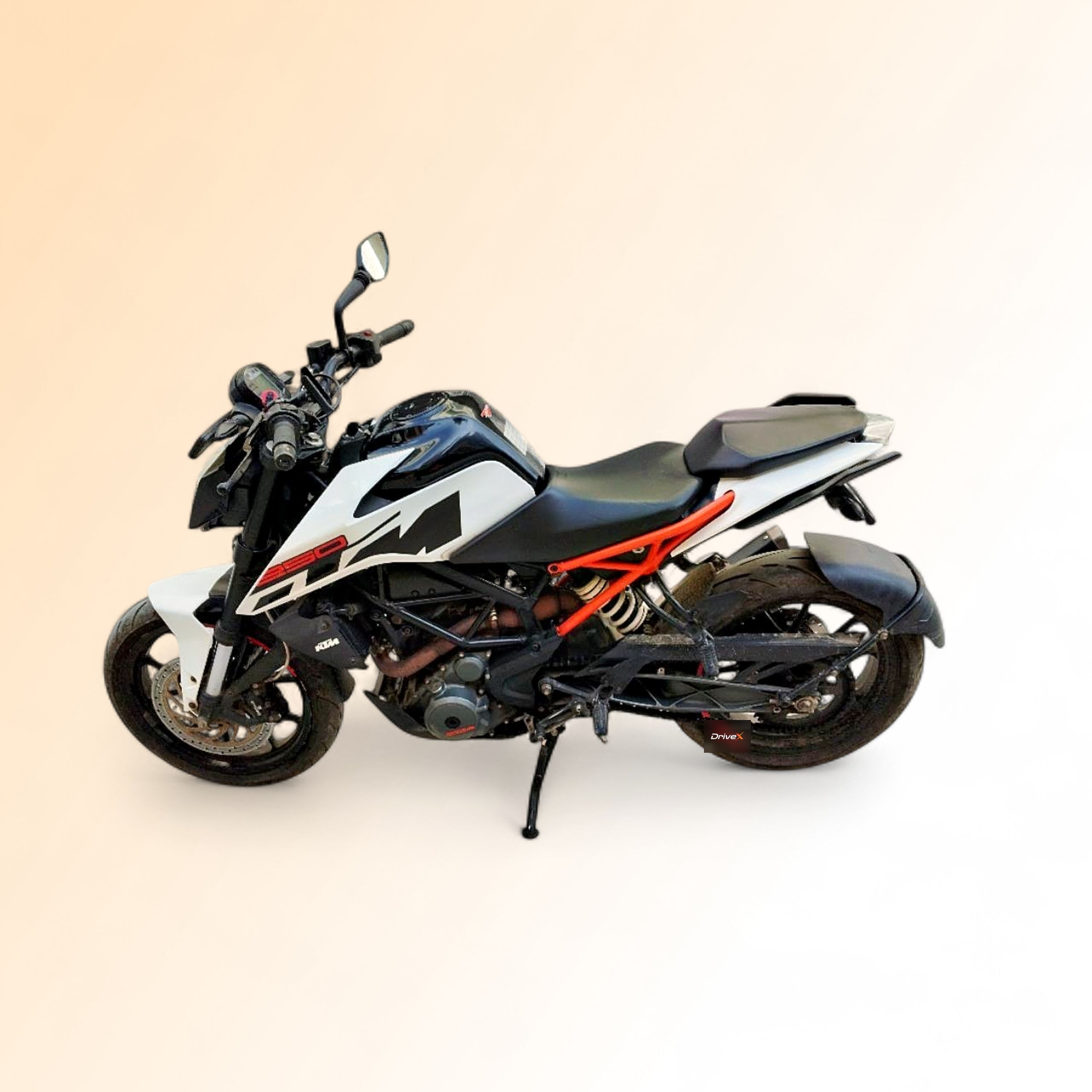 KTM Duke 200, 44,422 Kms - Pre-Owned Two Wheeler at DriveX