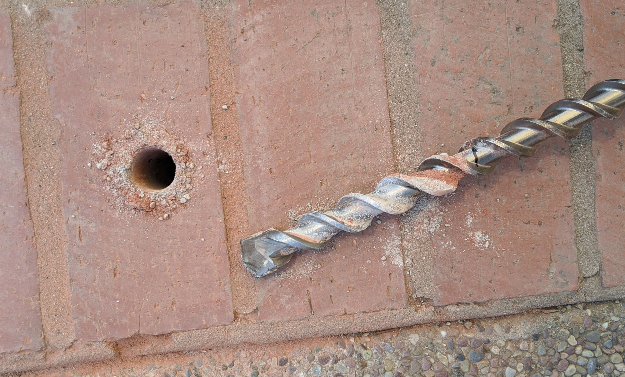 Make a rectangular hole in cement with clean edges - Abdullah Yahya