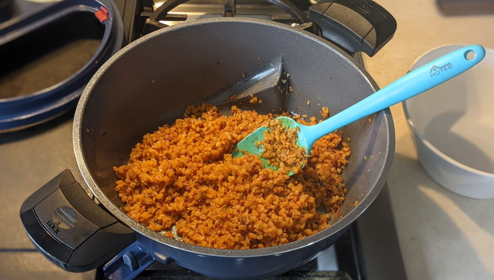 Fried Rice Made Using Automatic Pot Stirrer - Abdullah Yahya