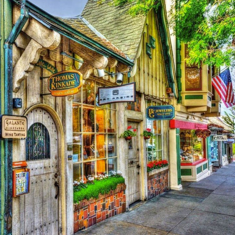 Santa Cruz, Monterey, Pebble Beach, Carmel-by-the-Sea, Hearst Castle ...