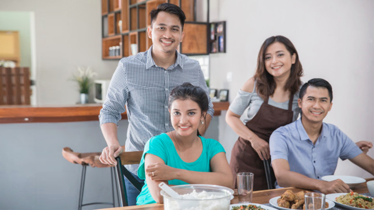 How to Choose the Right Dining Table for Your Family - Durian Blog