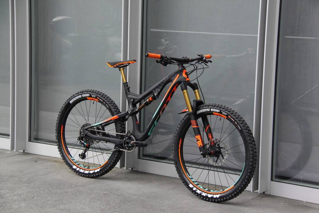 Scott Genius LT 700 Tuned Plus kaufen in Nidwalden - Velomarkt