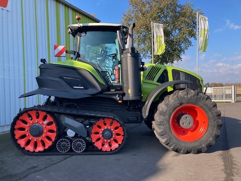 E-FARM: Claas Axion 960 Terra Trac - Tractor - id FPWPR1G - Anul: 2022 ...