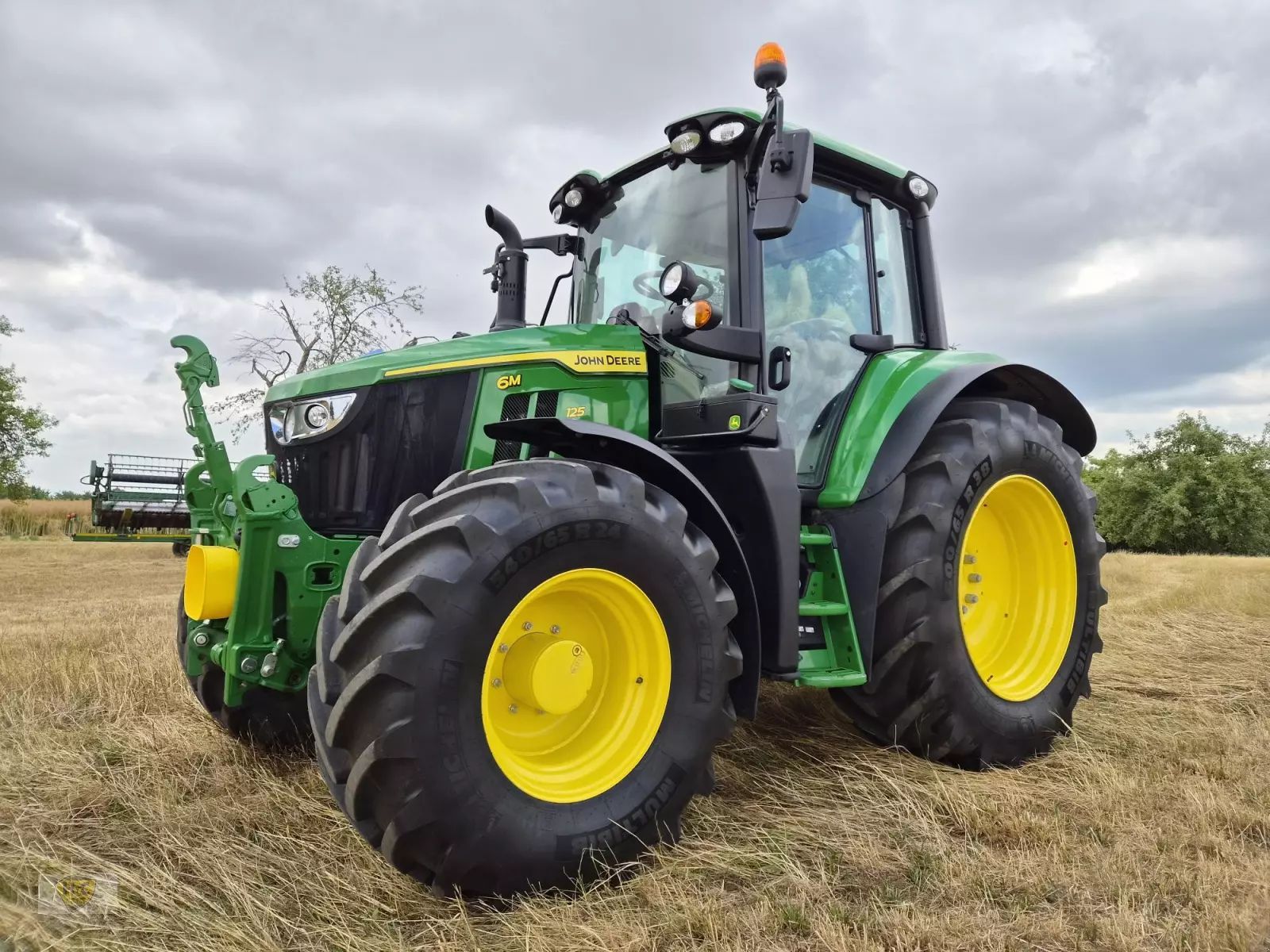 E-FARM: John Deere 6M 125 - Tracteur - id 7N1BJNP - 107 900 € - Année ...