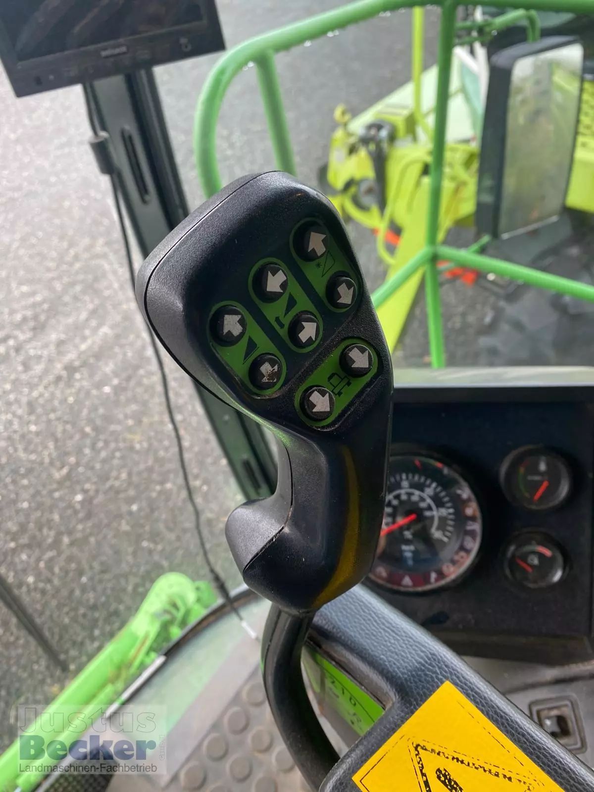 E-FARM: Deutz-Fahr 5660 H - Kombajn zbożowy - id FBFXP3N - 58 000 ...