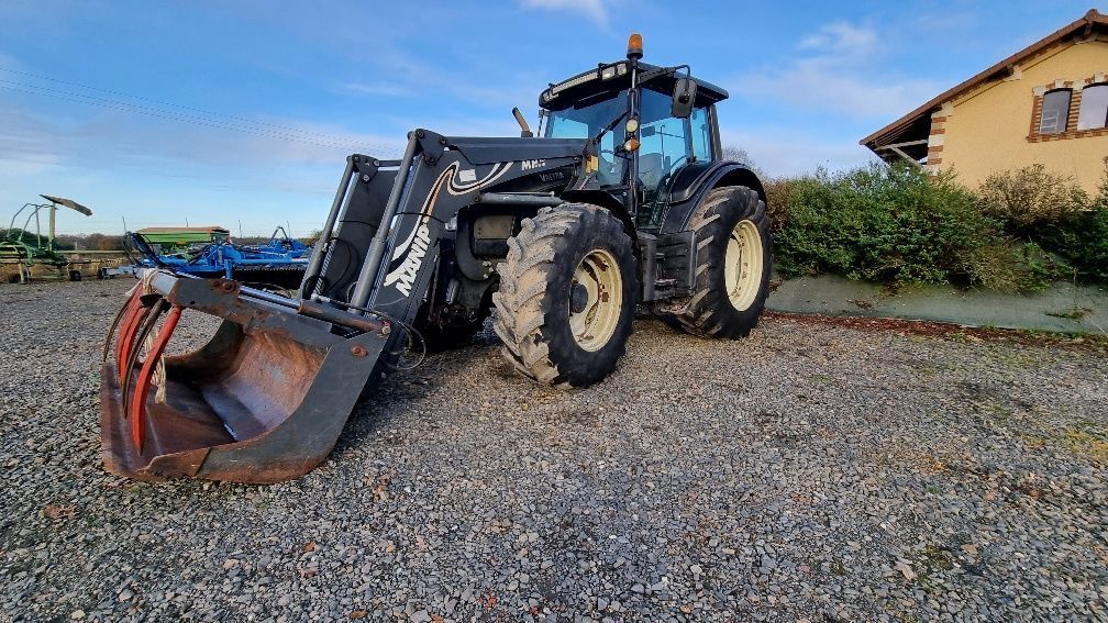 E-FARM: Valtra N121 - Tractor - id CBEU3GI - €39,500 - Year of ...