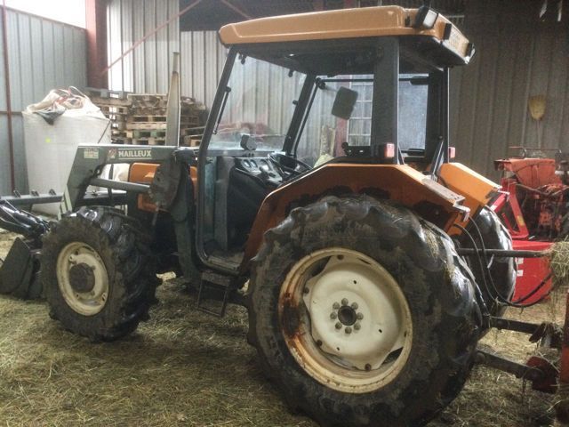 E-FARM: Renault 55-14 LB - Tractor - id ZQIXVII - €22,000 - Year of ...