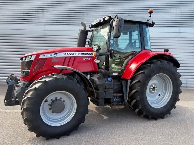 E-FARM: Massey Ferguson 7718S - Traktor - id ZE1HSBA - 75 500 € - Rok ...