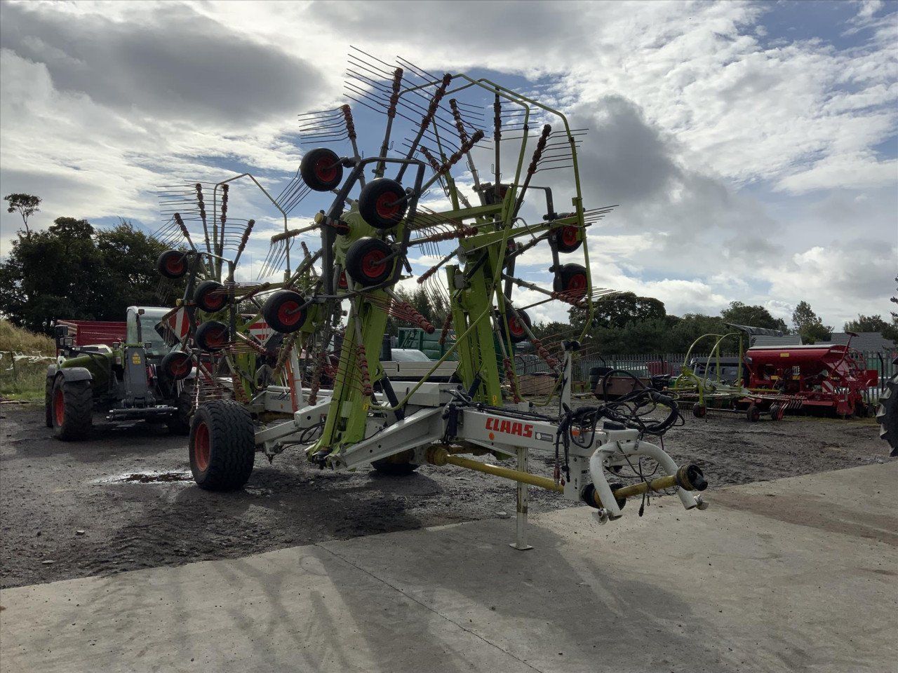 E-FARM: Claas Liner 3600 - Voltafieno - id AEJLYZQ - 27.511 € - Anno di ...