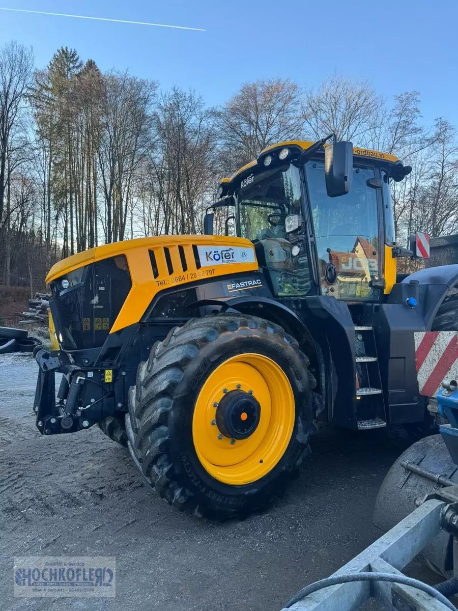 E-FARM: JCB 8330 - Traktor - id M4CEP5H - 149.000 € - Baujahr: 2022 ...