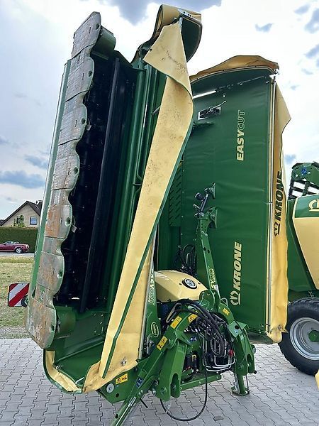 E-FARM: Krone EasyCut B 880 CV Collect - Sekačka - id J9DICJL - Rok ...