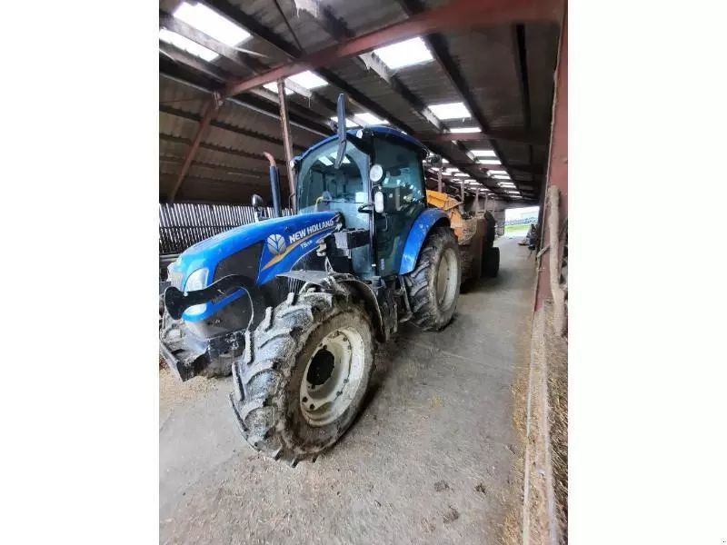 E-FARM: New Holland T5.105 - Tractor - id UUYFHP7 - €37,000 - Year of ...