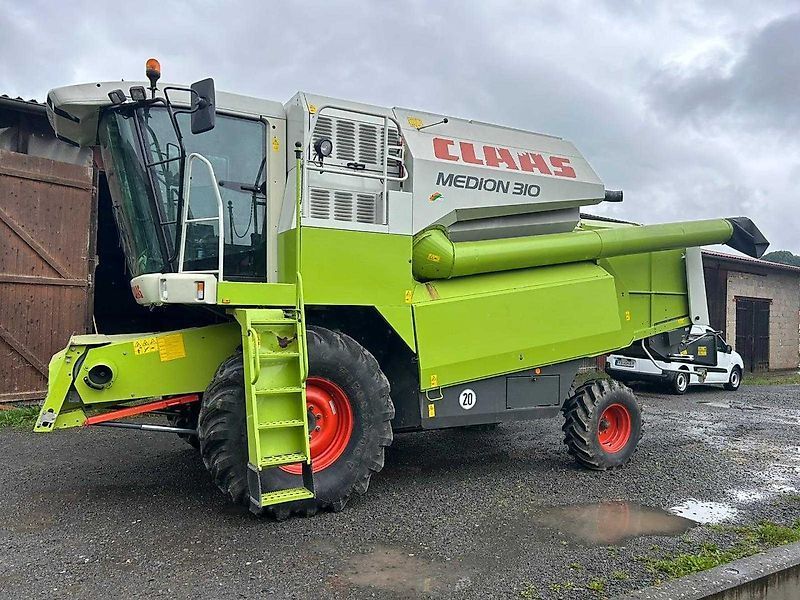 E-FARM: Claas Medion 310 - Combine harvester - id GWNYL4P - €57,000 ...