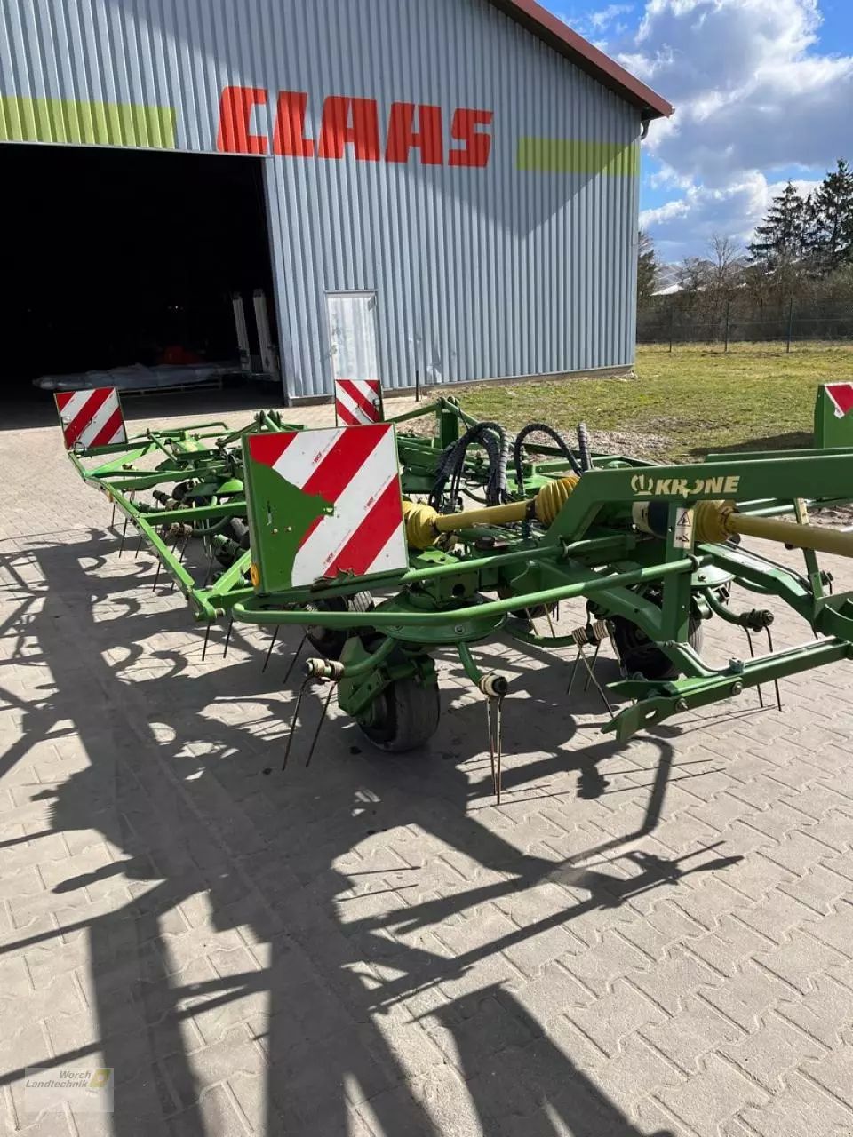 E-FARM: Krone KW 11.02/10 T - Tedder - id CTCU2MG - 6990 € - Año: 2009 ...