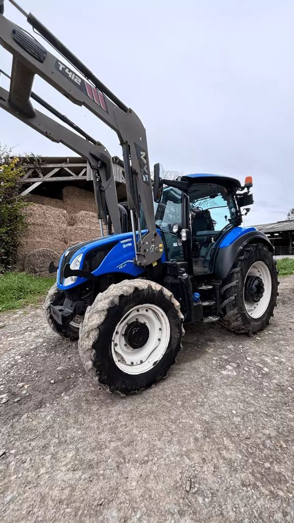 E-FARM: New Holland T5.120 - Tracteur - id 77GB9AR - 65 000 € - Année ...