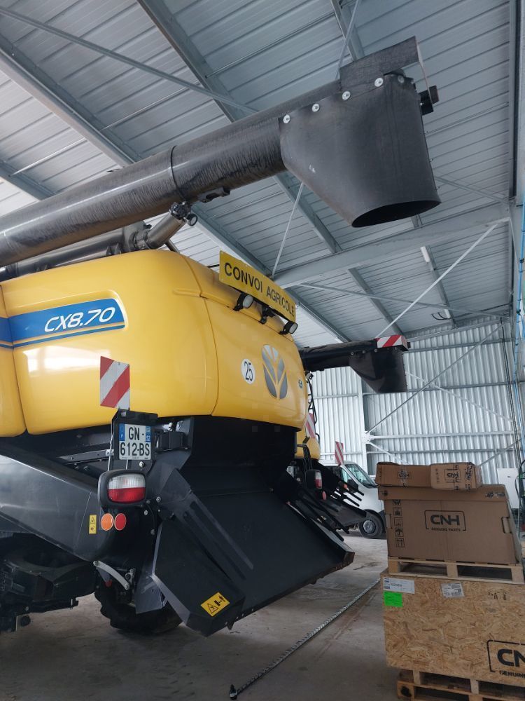 E-FARM: New Holland cx8-70 ultraflow - Kombajn - id 5GYAM5U - 270 000 ...