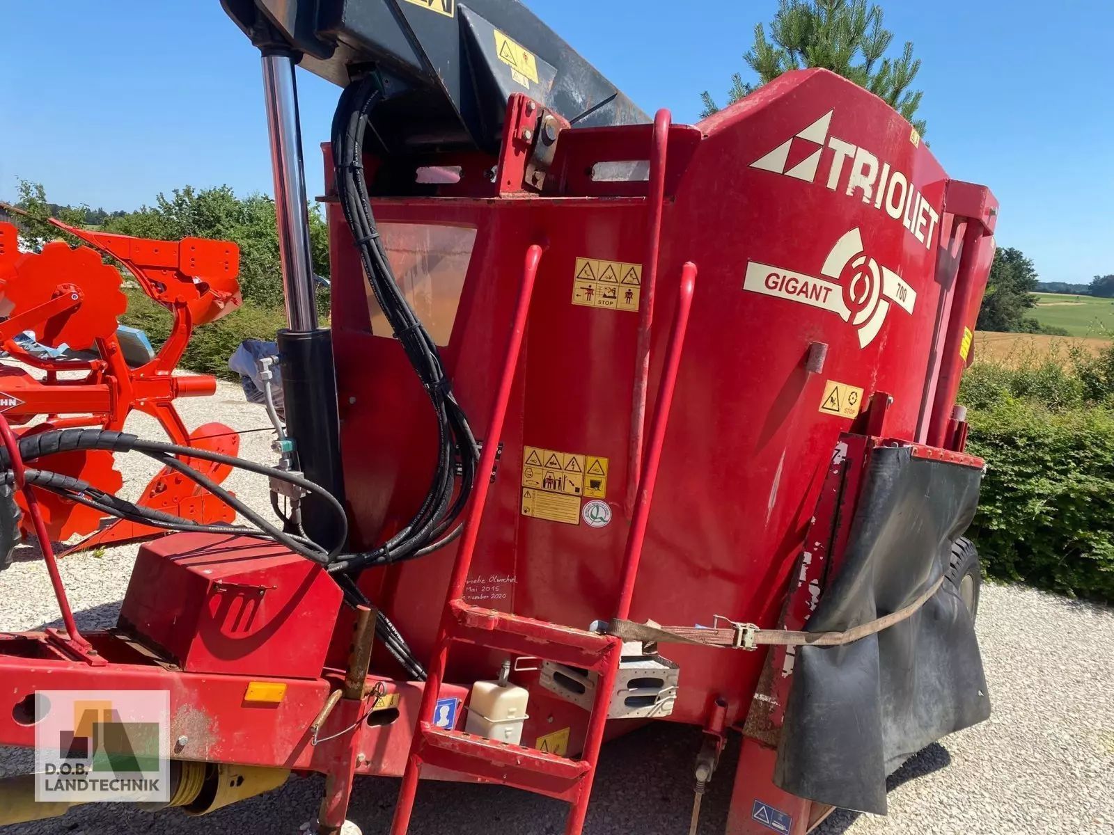 E-FARM: TRIOLIET gigant 700 - Mixer feeder - id RWH1SRE - €7,490 - Year ...