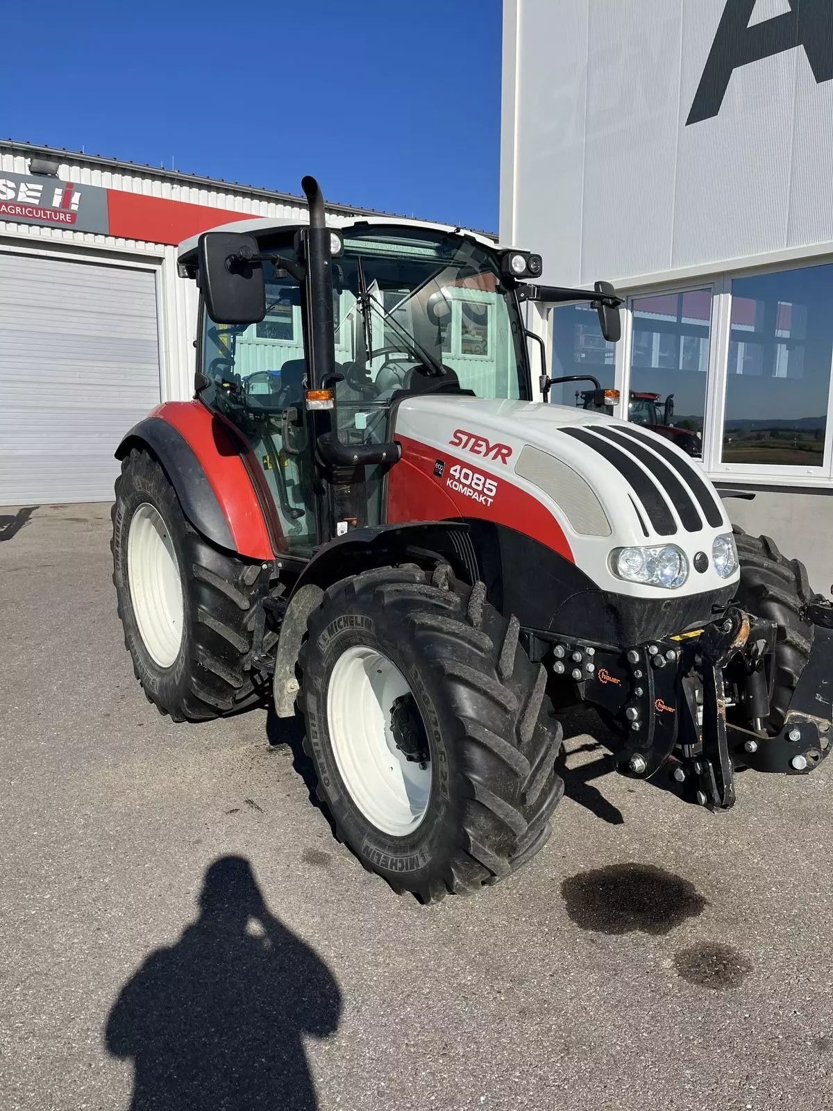E-FARM: Steyr Kompakt 4085 - Tracteur - id VHHPCJD - 44 167 € - Année ...