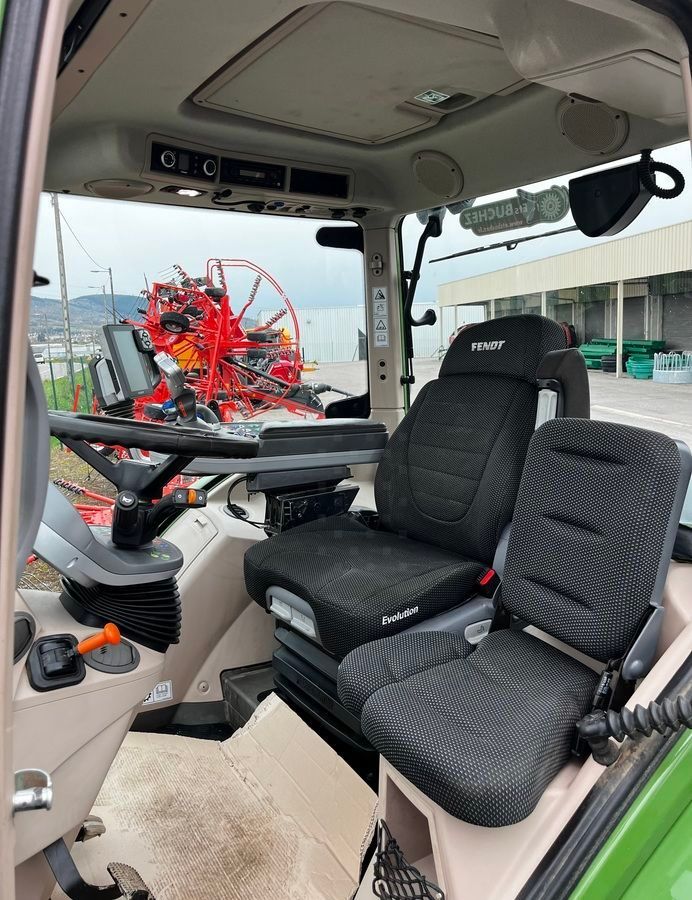E-FARM: Fendt 718 Vario Profi - Traktor - id Z1NMIER - 92 000 € - Rok ...