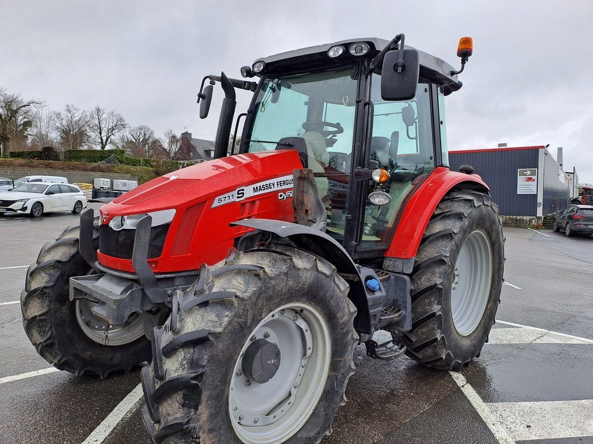 E-FARM: Massey Ferguson 5711 - Tractor - id K9RWSKS - €74,000 - Year of ...