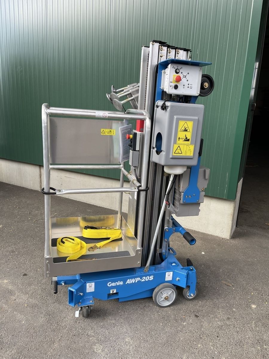 E-FARM: Genie awp-20s dc - Self propelled platform - id FAEL3K5 - Year ...