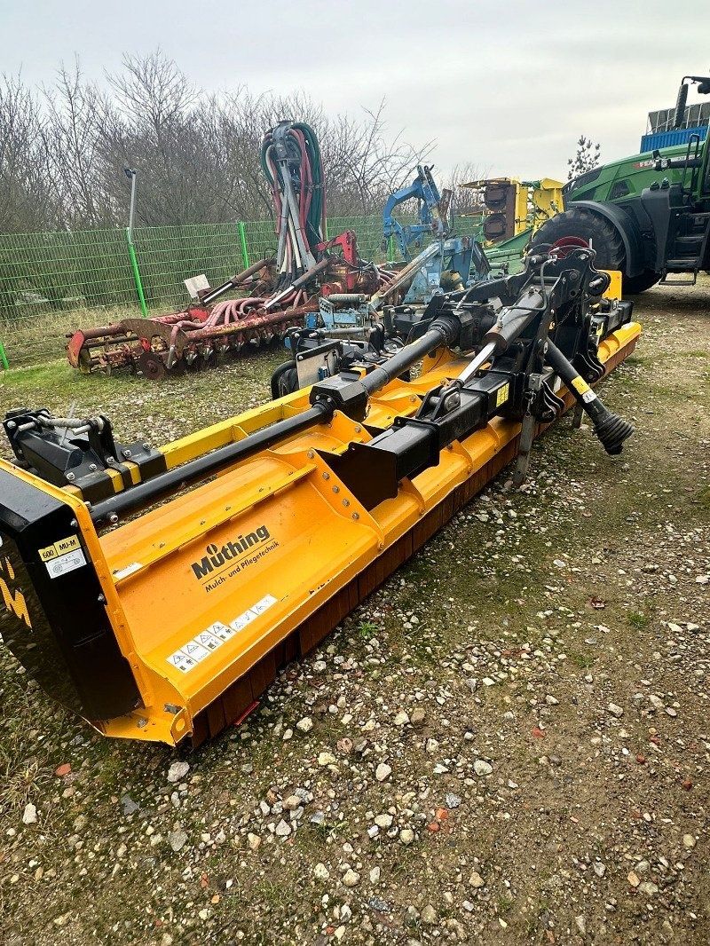 E-FARM: Müthing mu-m 600/f - Topper - id LMEKF5G - €25,000 - Year of ...