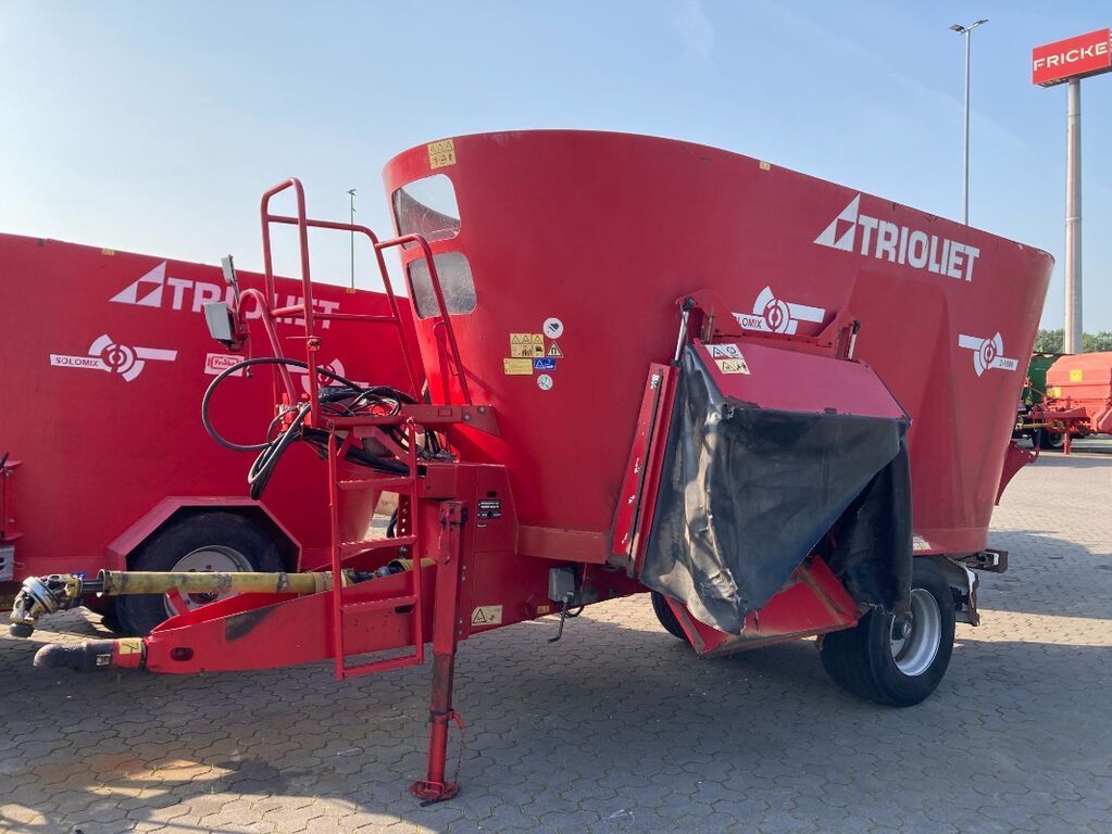 E-FARM: TRIOLIET Solomix 2 - 1600 ZK - Mixer feeder - id EFIVUC5 - Year ...