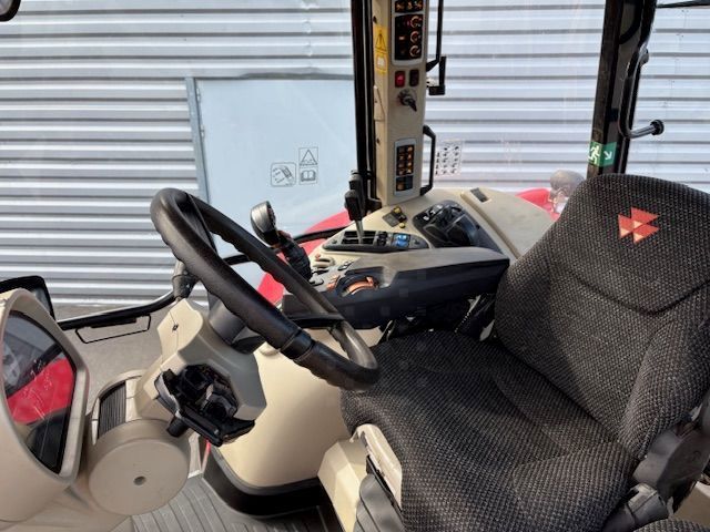 E-FARM: Massey Ferguson 7718S - Traktor - id ZE1HSBA - 75 500 € - Rok ...