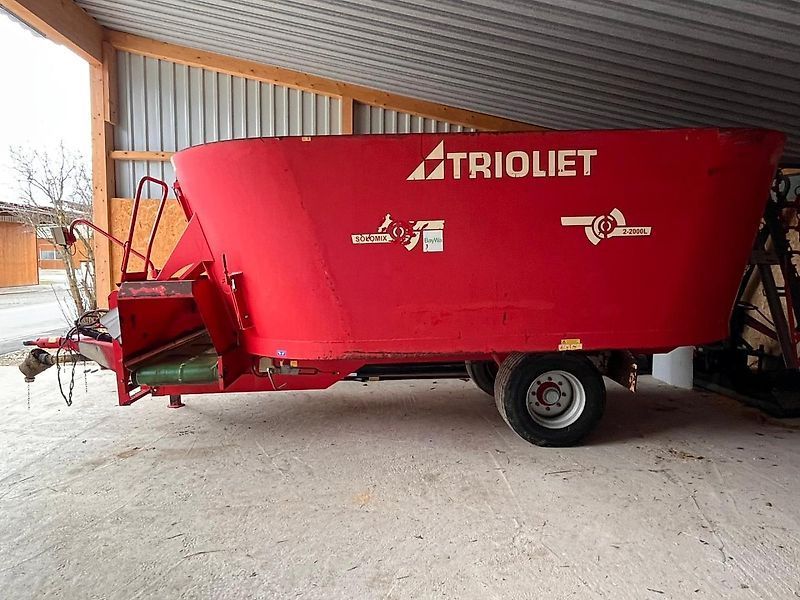 E-FARM: TRIOLIET Solomix 2 - 2000 - Mixer feeder - id DUHFBAE - Netherlands