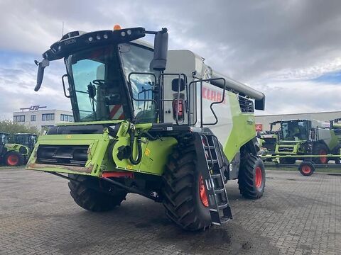 E-FARM: Claas Trion 660 - Moissonneuse-batteuse - id 84QXYUF - Année ...