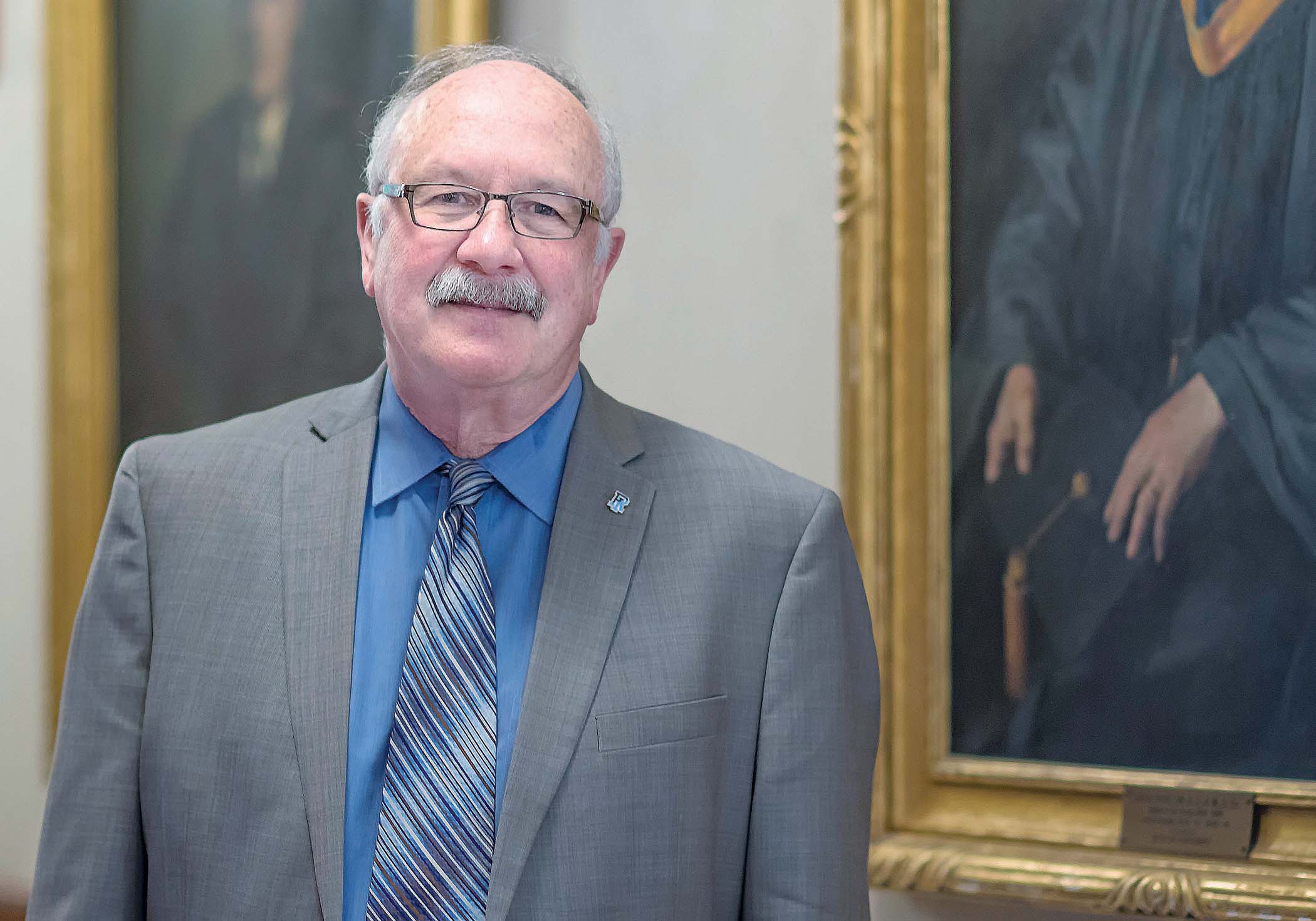 DeHayes to step down as URI provost later this year