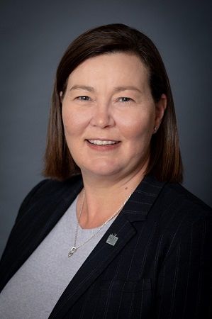 Five Questions With: Jeanne Lapak