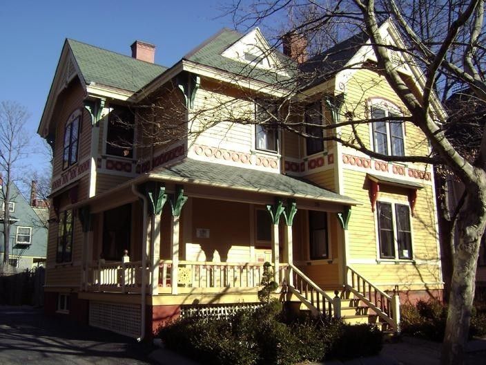 PPS honors 6 houses with Historic Property Markers