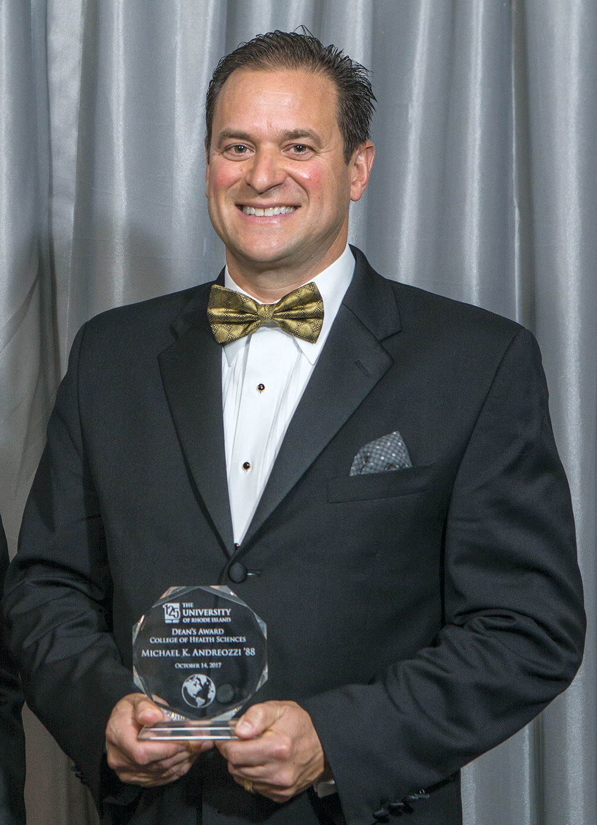 Andreozzi receives URI Dean’s Distinguished Achievement Award