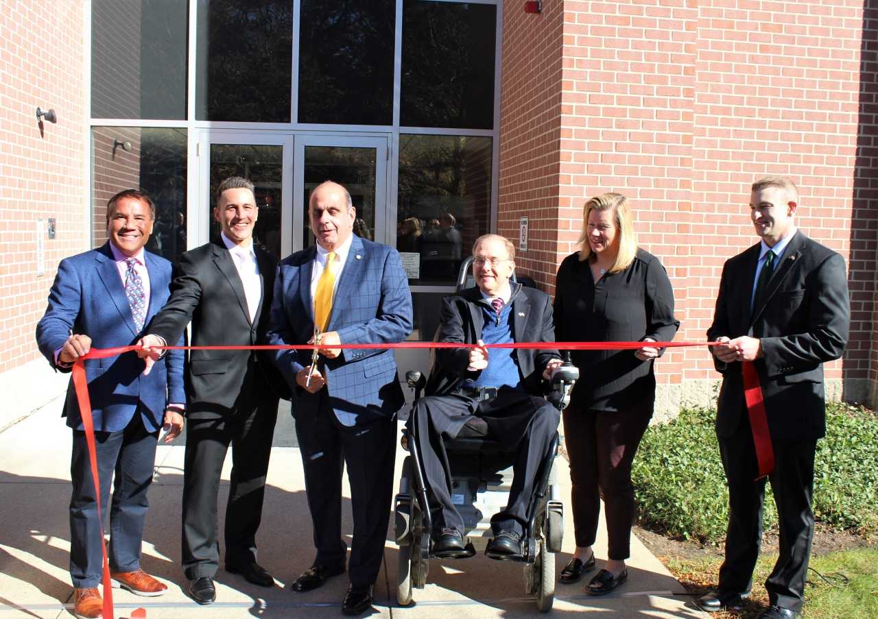 Leonard Hair Transplant Associates opens Warwick location