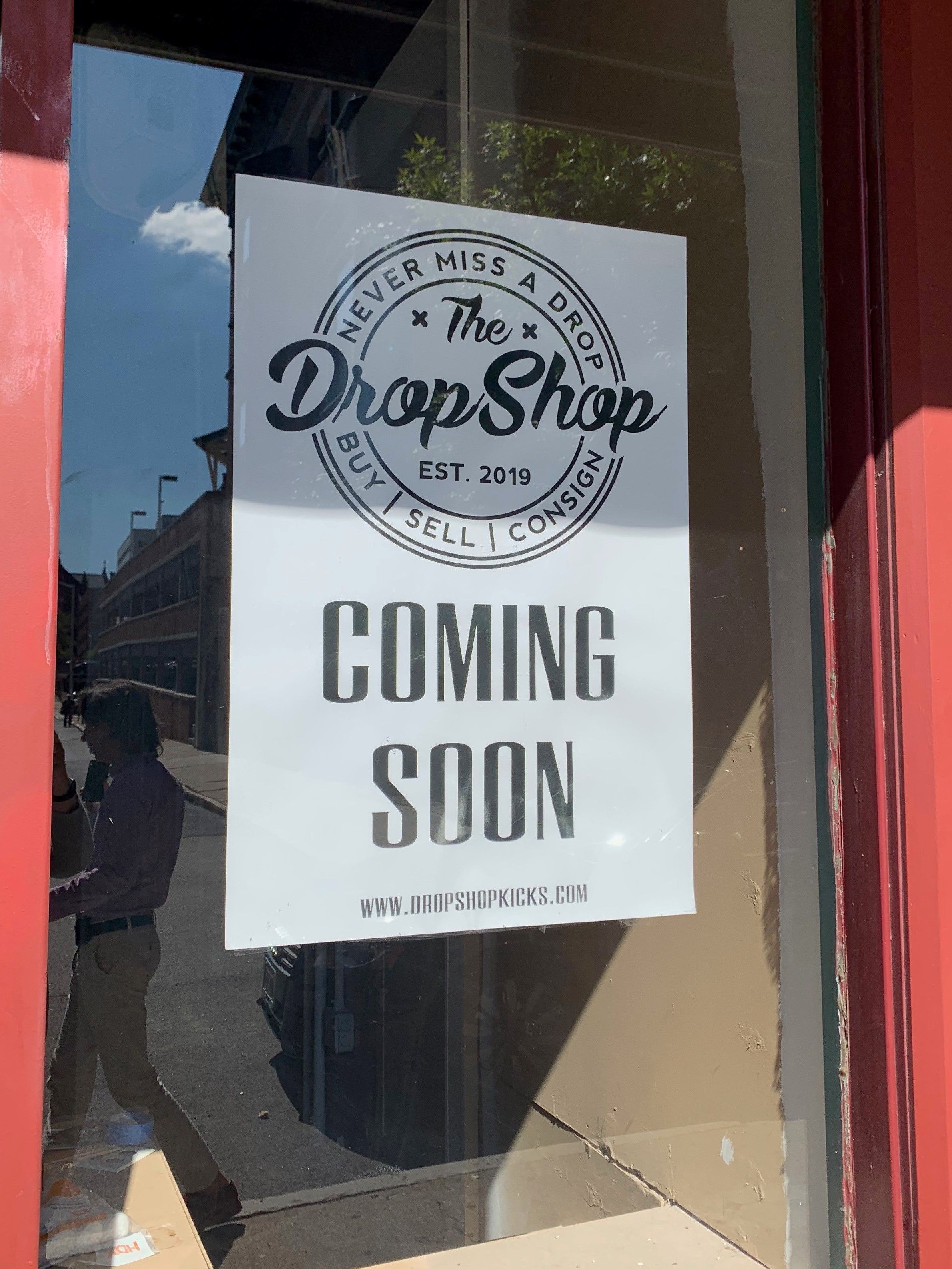 Consignment store moves into downtown Providence