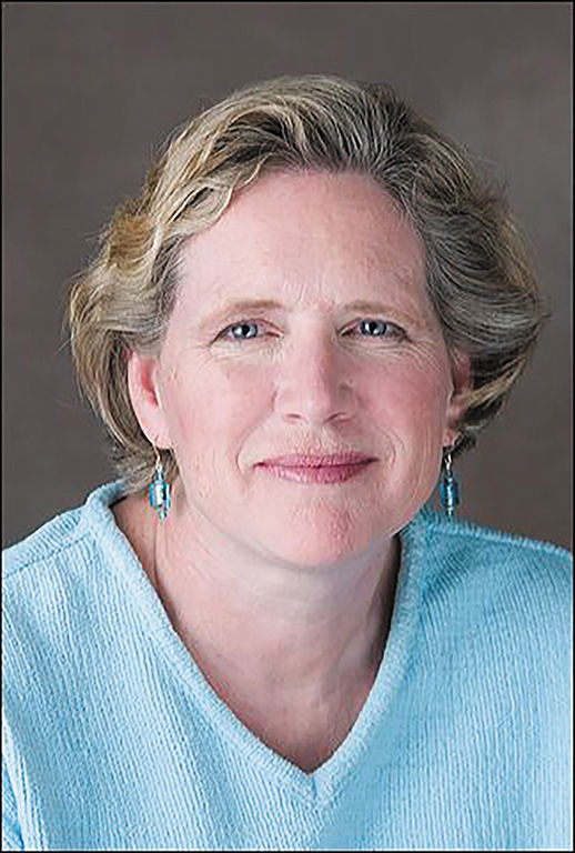 Fitzpatrick receives Legacy Award from Sojourner House