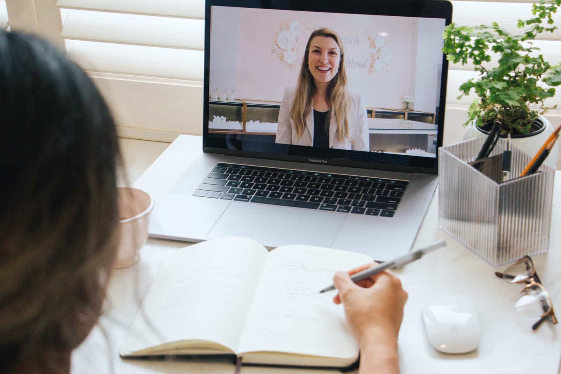 Engage Studio | A Better Way to Build Your Engagement Ring